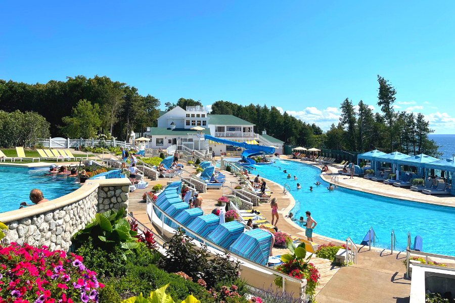 Winner Special Innovative | THE GRAND HOTEL POOL